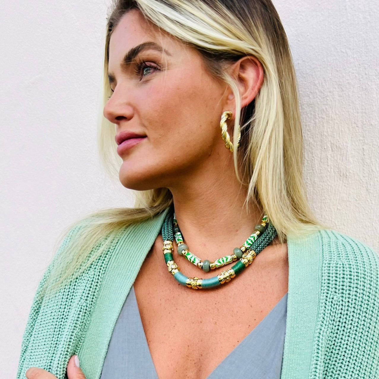 COLORBLOCK NECKLACES – HOLST + LEE